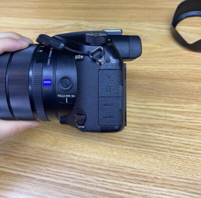 Sony RX10 IV 24-600mm Digital Camera With Lens (Preowned) | eBay
