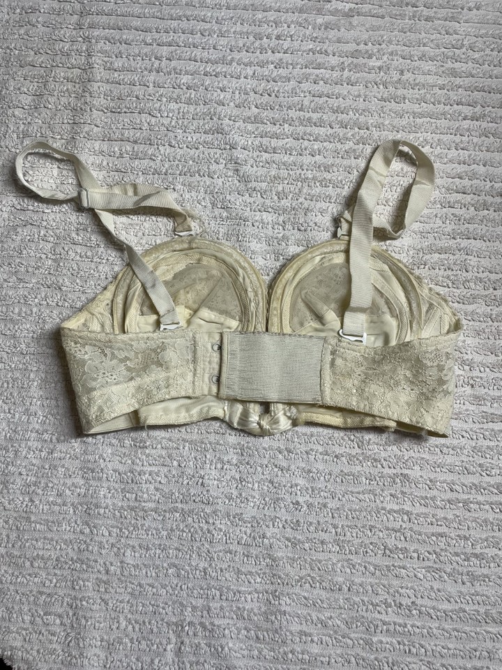 Vintage 1950s bullet pinup Lucille Wisp-O-Youth 32C bra | eBay