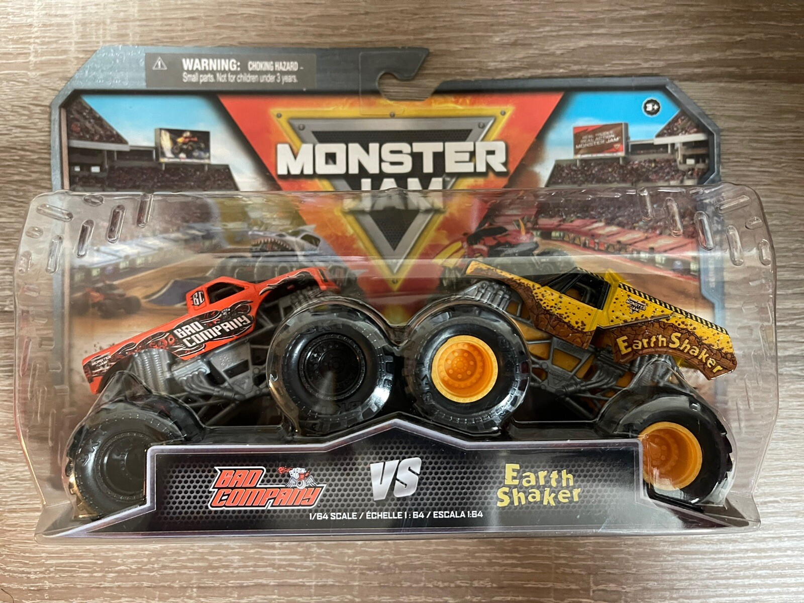 Monster Jam Monster Bad Company/Earth Shaker & Lucas/Jester Series 27/ ...