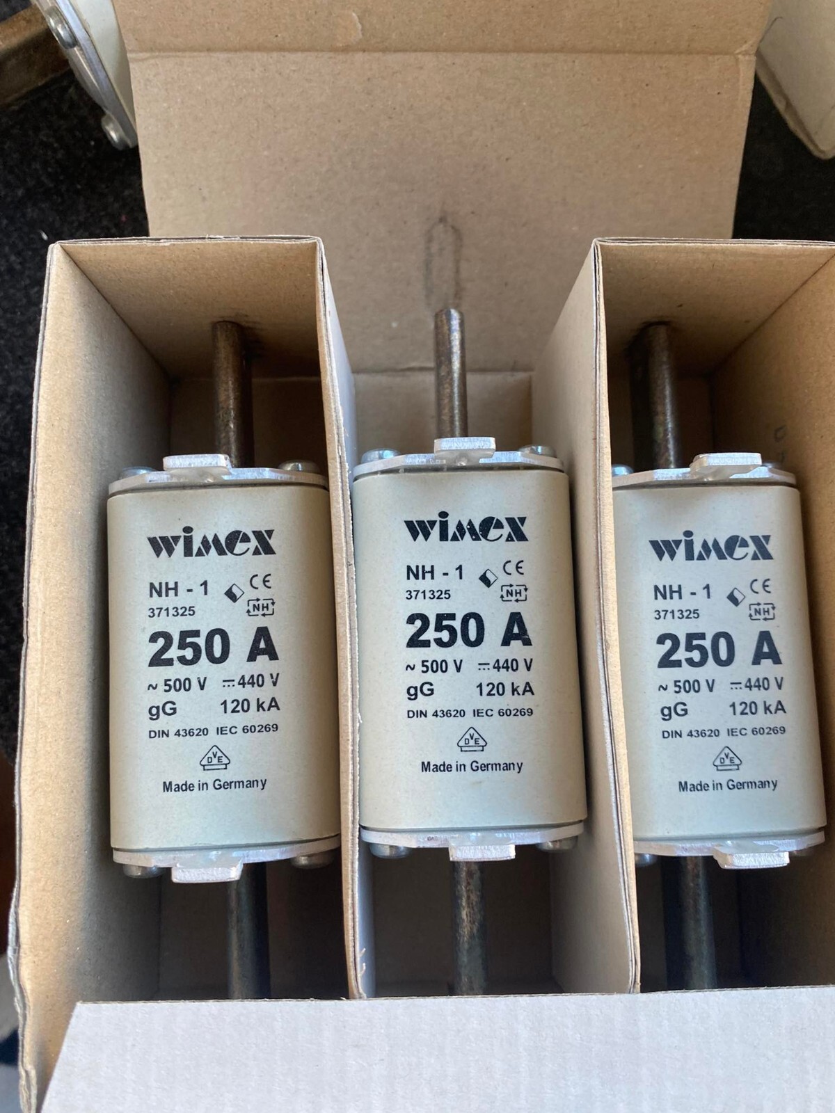 WIMEX NH-1 250A 500V 3 PEZZI - 3 PIECES | eBay