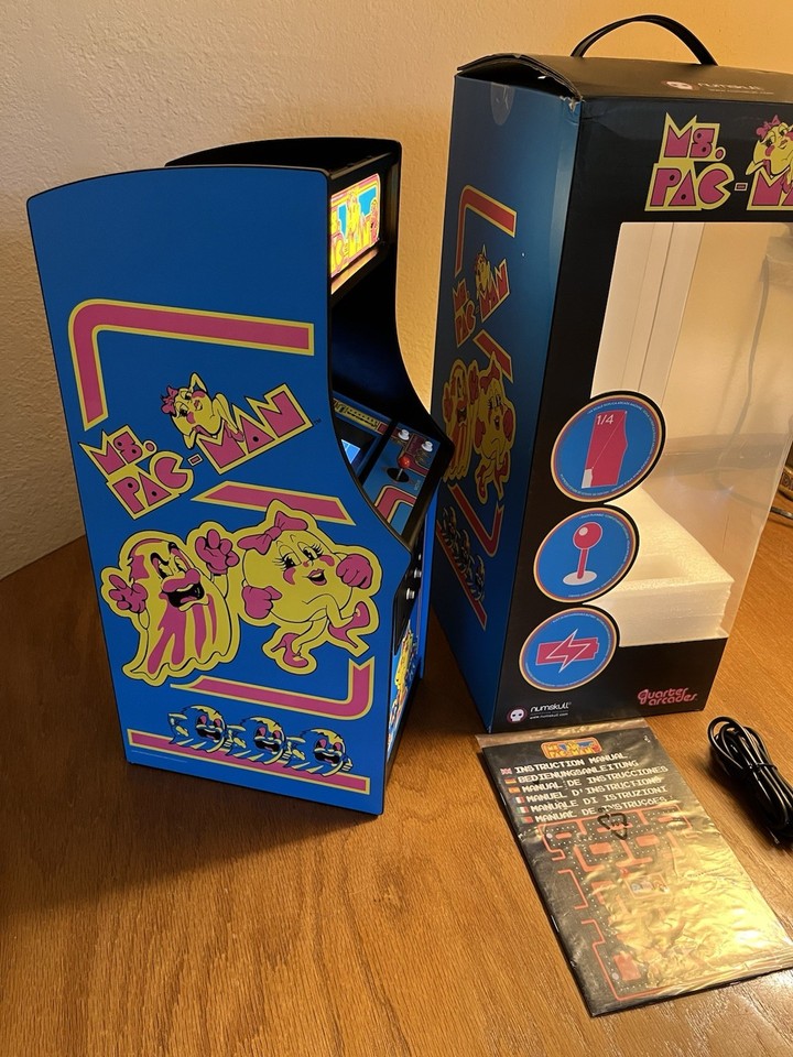 Numskull Quarter Arcades - Ms Pac-Man Mini Arcade - 1/4 Scale Original ...