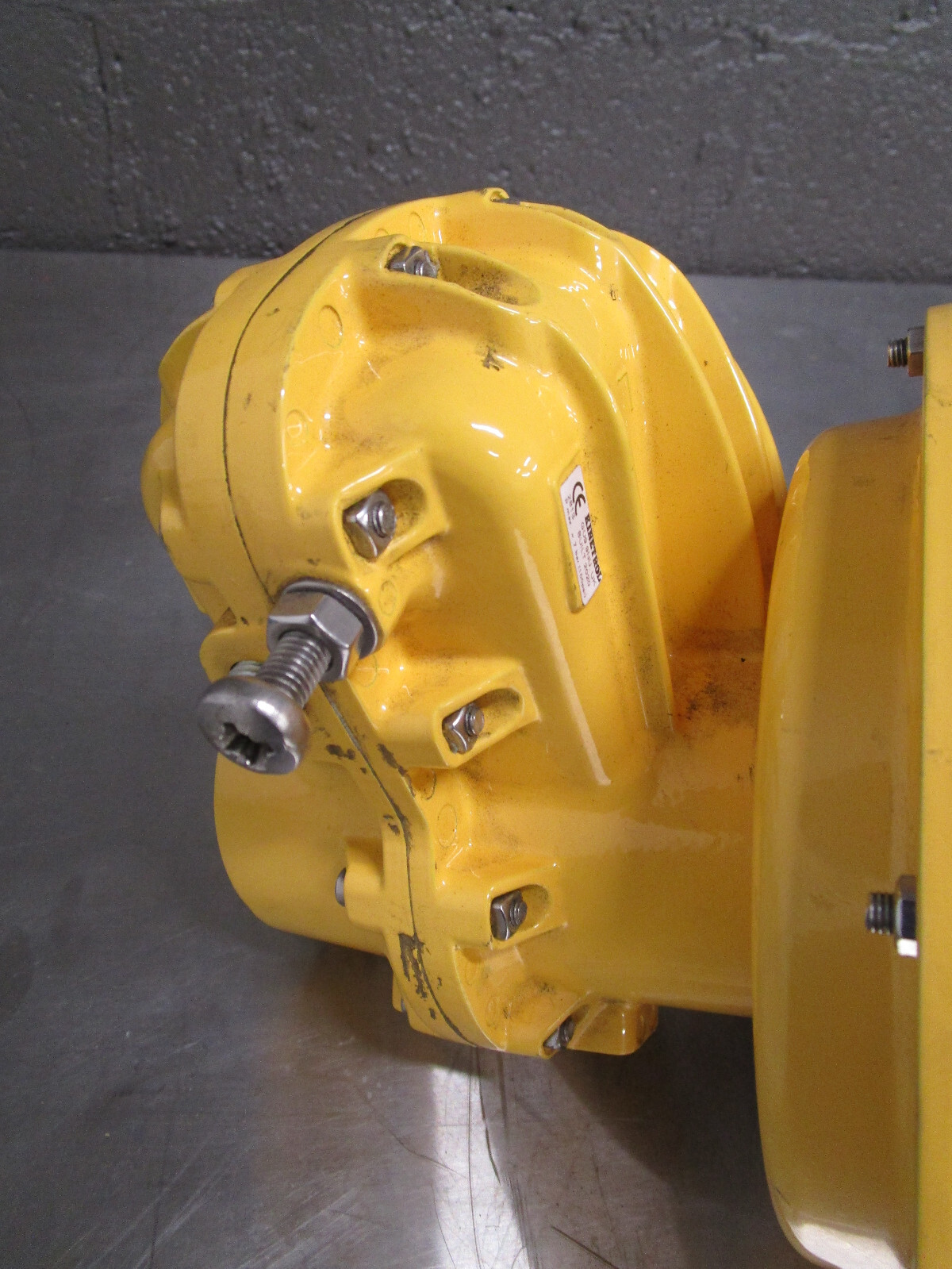 Kinetrol Model 9 Pneumatic Rotary Vane Actuator KV-4106-1P3 GU9 9NU 097 ...