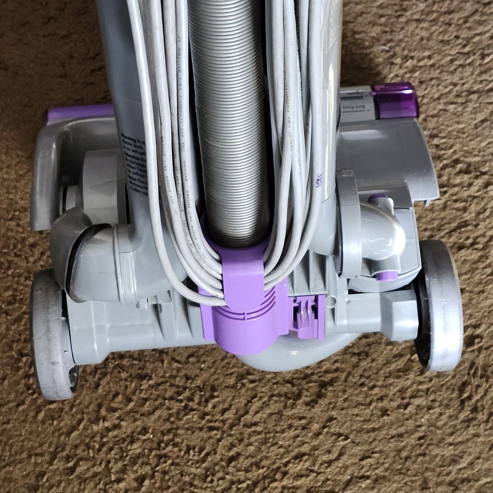 Dyson DC14 Animal Vacuum Cleaner All Floors Cyclone Upright Bagless ...