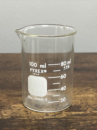 Vintage Pyrex USA 100 ml No. 1000-T Small Glass Beaker 3” H Laboratory ...
