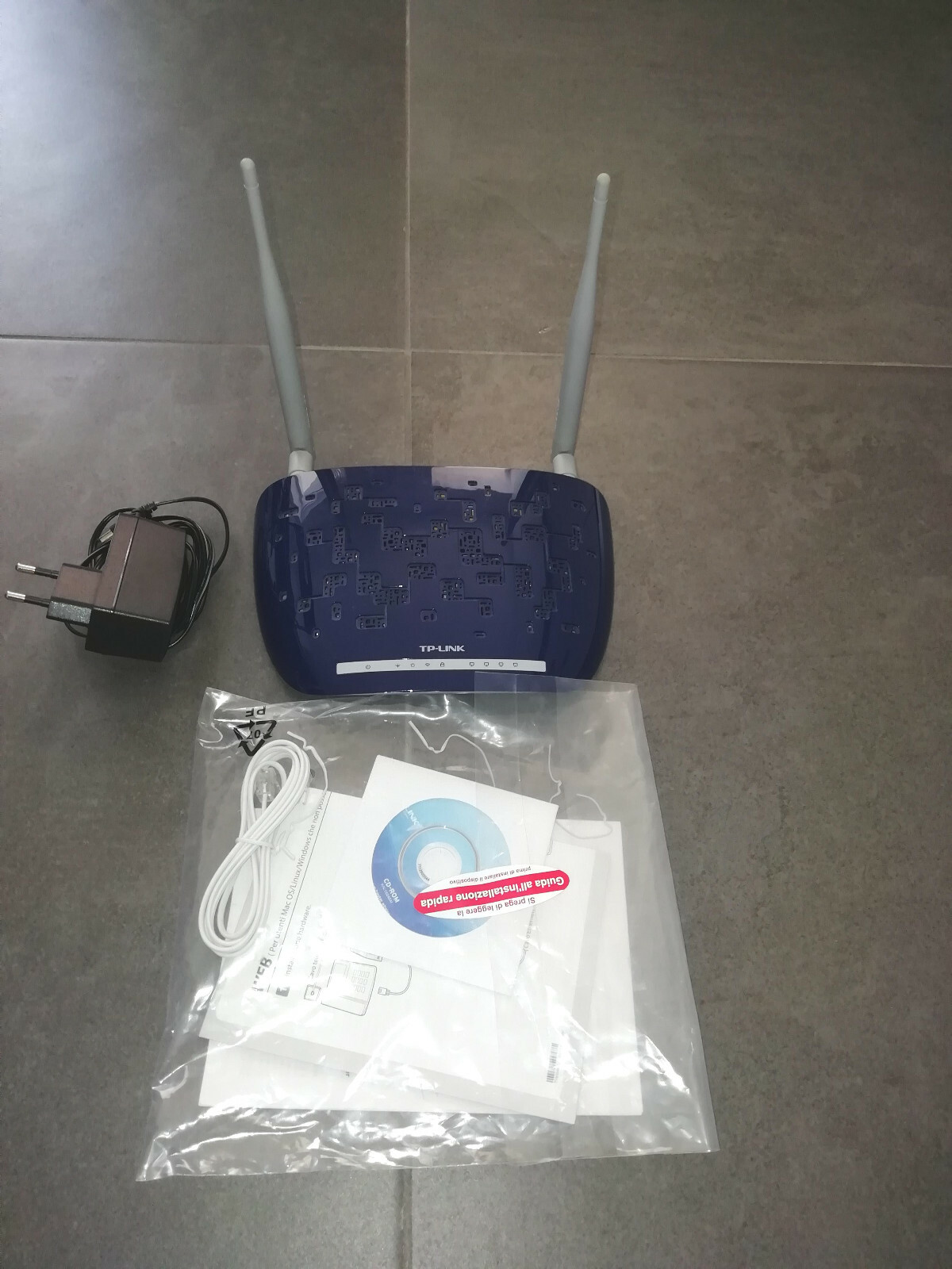 Lotto 4 modem telecom Italia: Adsl Tp-Link Alice gate 2 voip plus Wi-fi ...