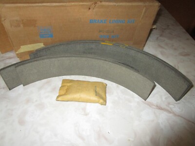 NOS Front Brake Shoe Lining Kit 1948 49 50-1956 Ford Truck F-700, 800 ...