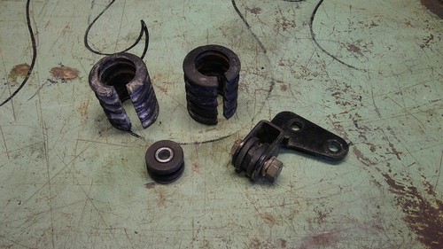 1981 Kawasaki KLT200 Gas Tank Mounts and Isolators | eBay