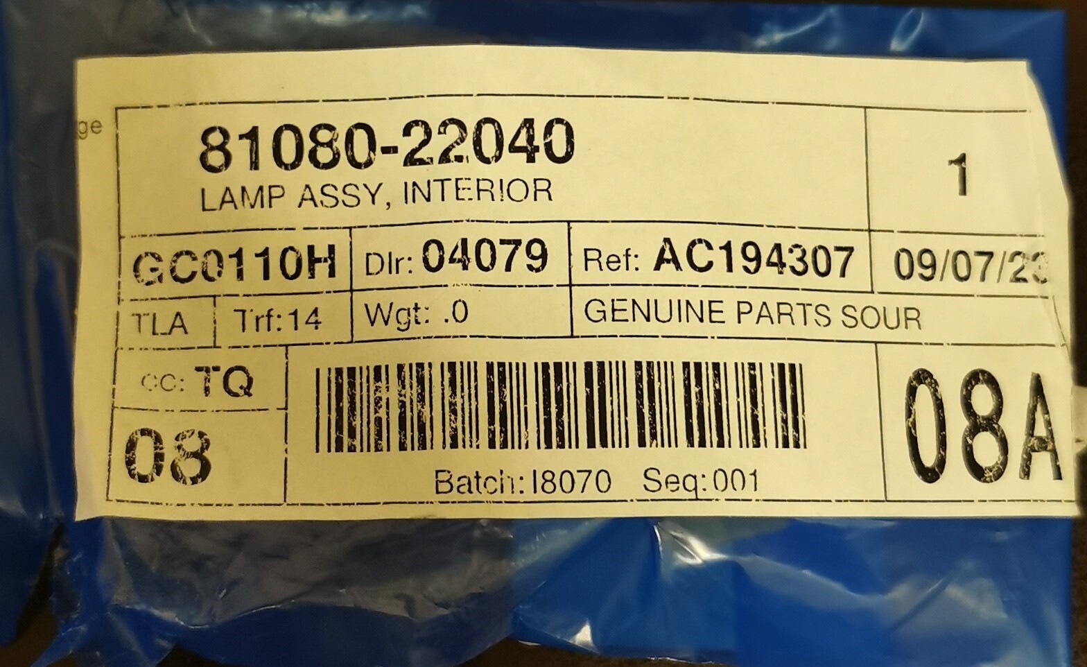 81080-22040 GENUINE OEM Toyota LAMP ASSY, INTERIOR ILLUMINATION ...