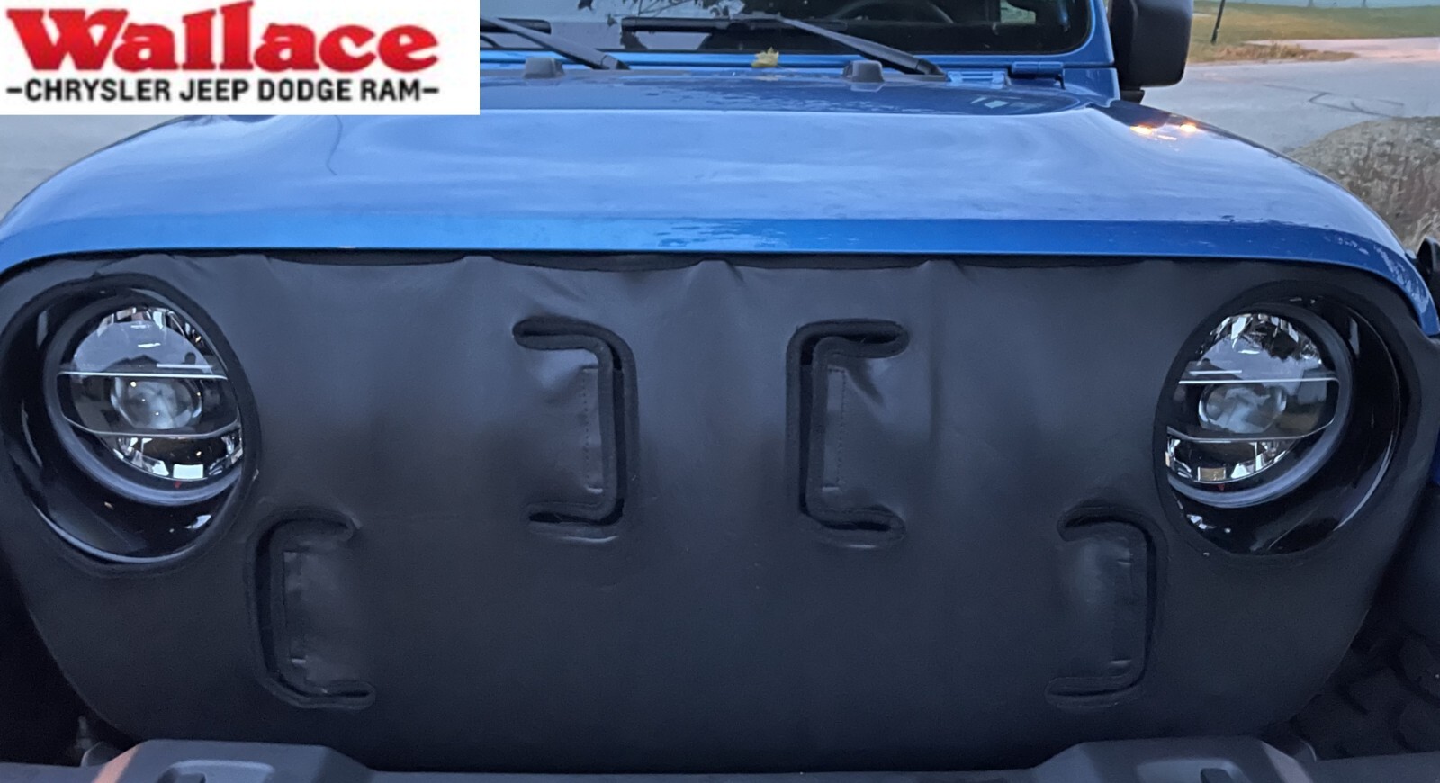 Genuine Mopar Cover Front End Jeep Logo 82215366 for sale online | eBay