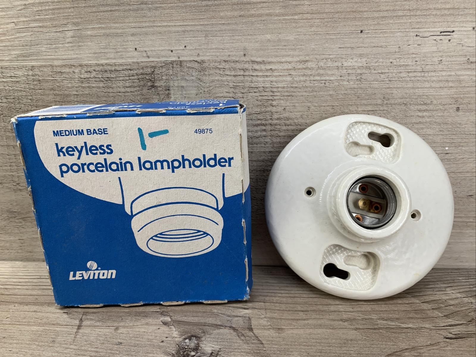 Leviton Porcelain Socket Lampholder 49875 Incandescent Keyless 660w New ...