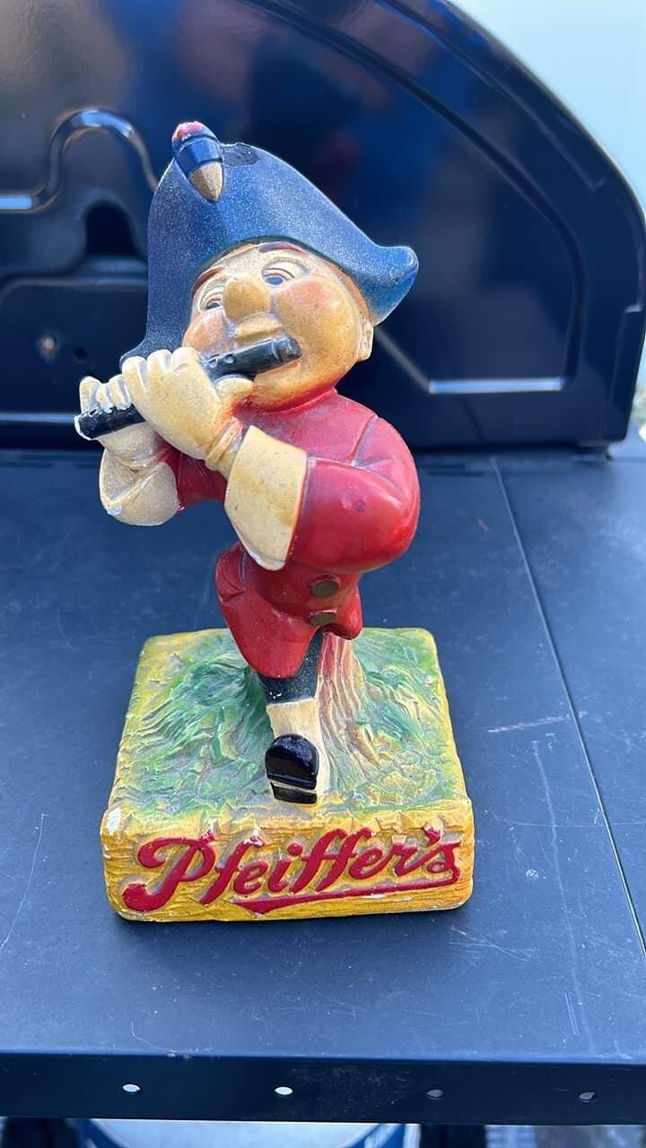 VTG 1950's Pfeiffer's Beer Chalkware Plaster Back Bar Statue Sign ...