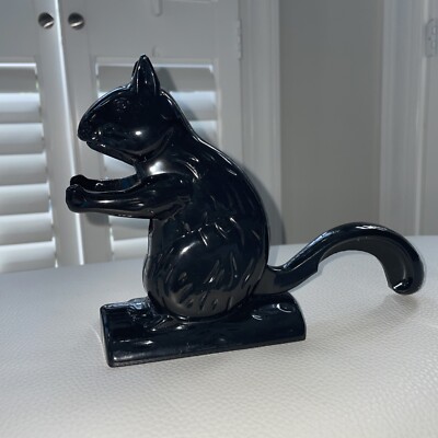 VINTAGE SQUIRREL ON LOG NUTCRACKER METAL NUT CRACKER BAR KITCHEN | eBay