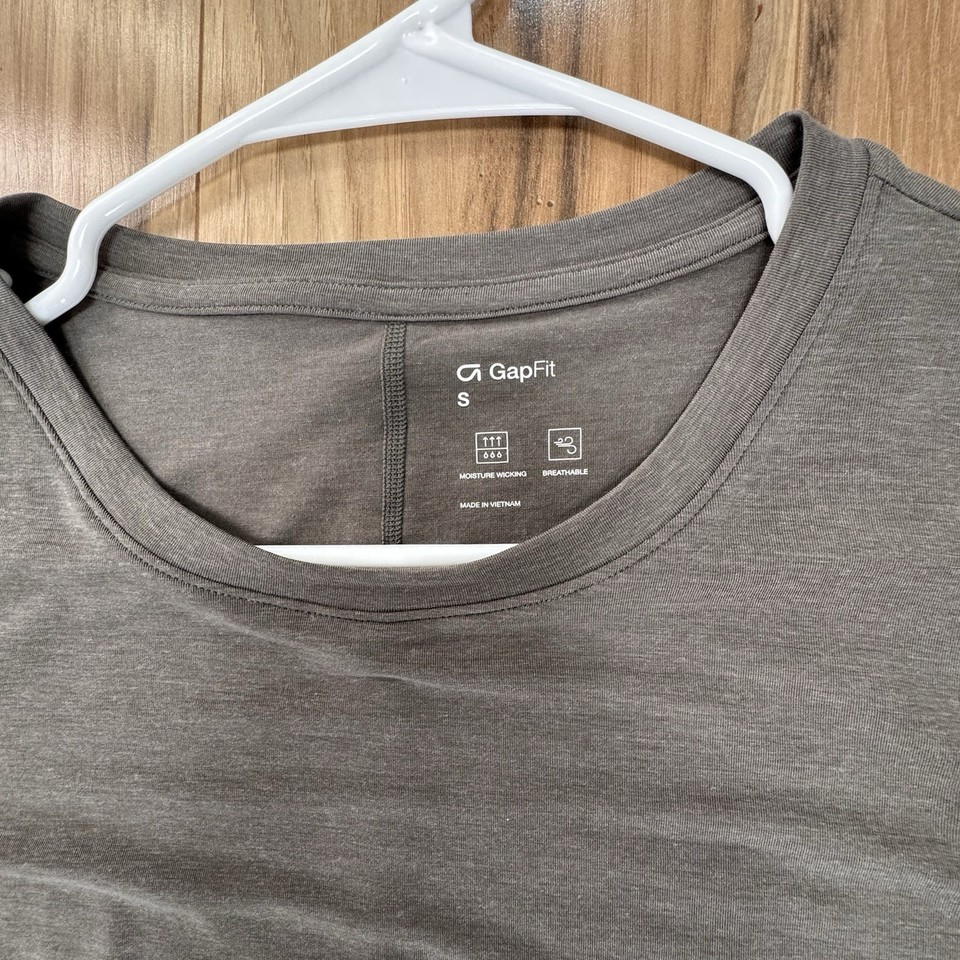 Women’s Long Sleeve GAPfit Size Small Dark Taupe Activewear NWOT | eBay