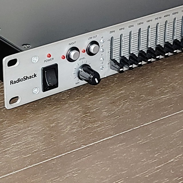 RadioShack Radio Shack 32-2059 Rack Graphic Equalizer EQ 15 Band for ...