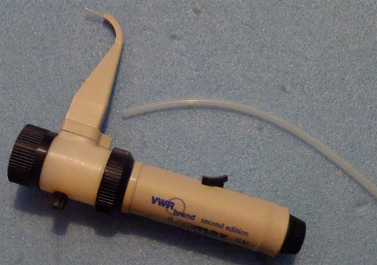 VWR 82017-768 Labmax Bottle-Top Dispenser 5–25 mL | eBay