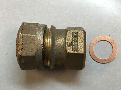 MUELLER 1” H-15072 STRAIGHT COUPLING 110 COMPRESSION IPS PE PIPE X ...