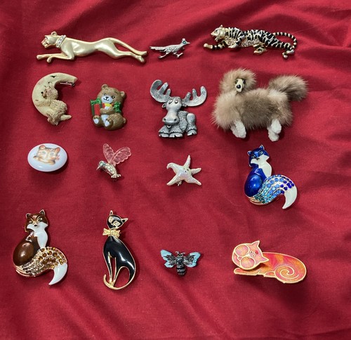 Vintage Lot Of 15 Animal Pins Dog Cats Moose Birds Cougar Carolee Tiger ...