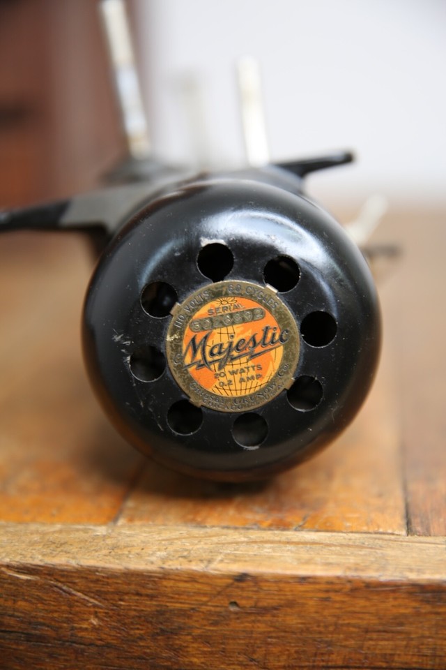Antique Vintage Record Player Phonograph Motor Majestic Grigsby ...