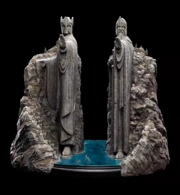 In Stock The Argonath Gates of Gondor The Lord of The Rings Environment ...