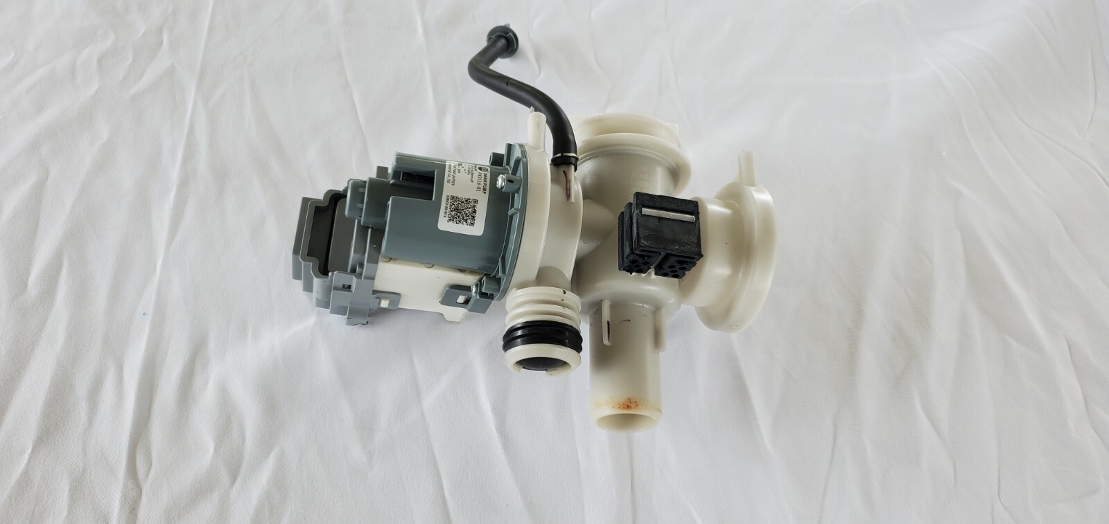 DC97-18150B Genuine Samsung Washer Drain Pump Assy WF42H5200AW | eBay