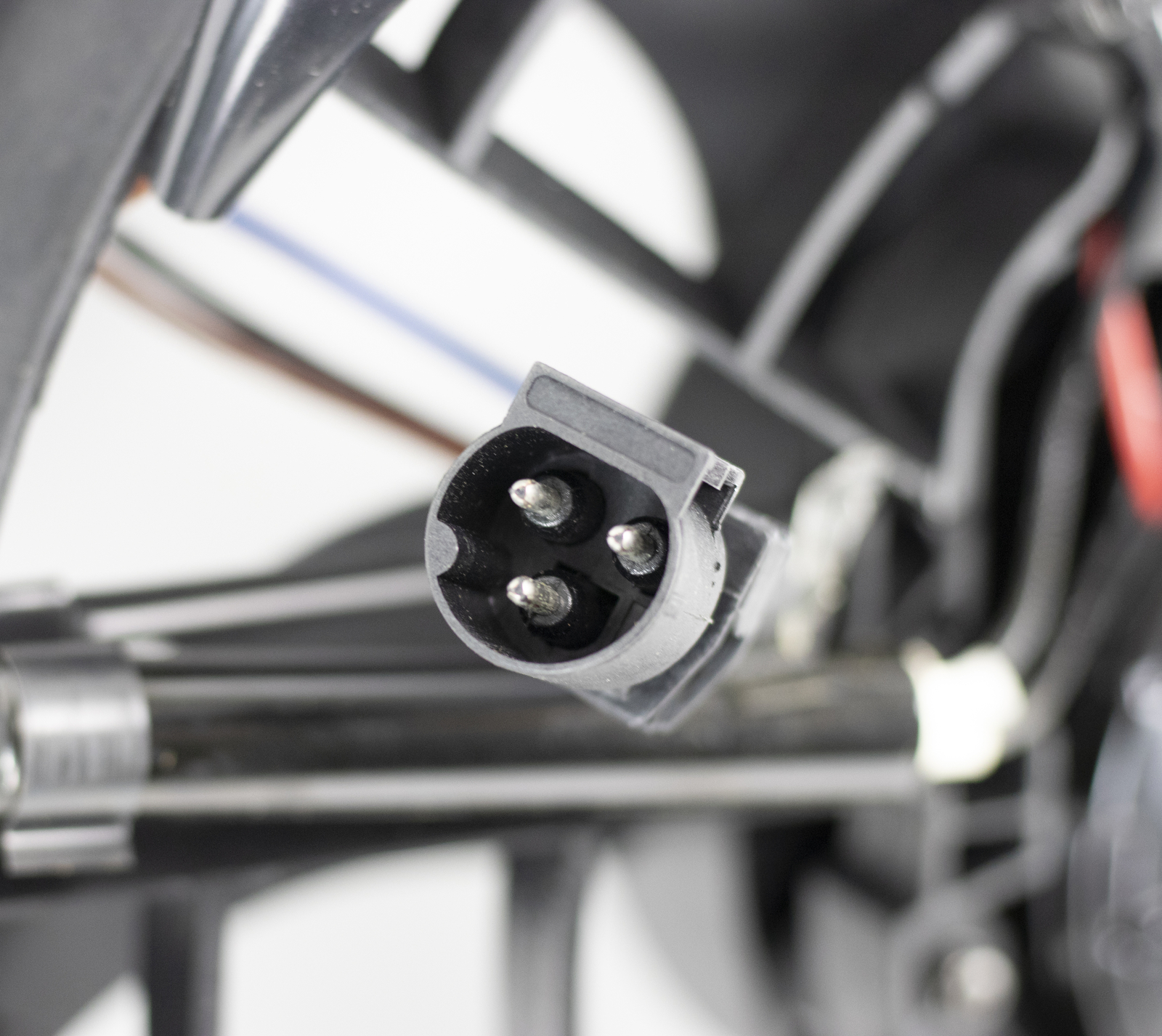 A-C Condenser Fan Assembly - For/Fit 64508372039 96-99 BMW 3-Series 4Cy ...