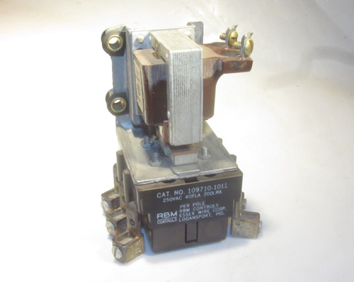 RBM CONTROLS 109710-1011 CONTACTOR CONTROL RELAY 3 POLE 250VAC 40FLA ...