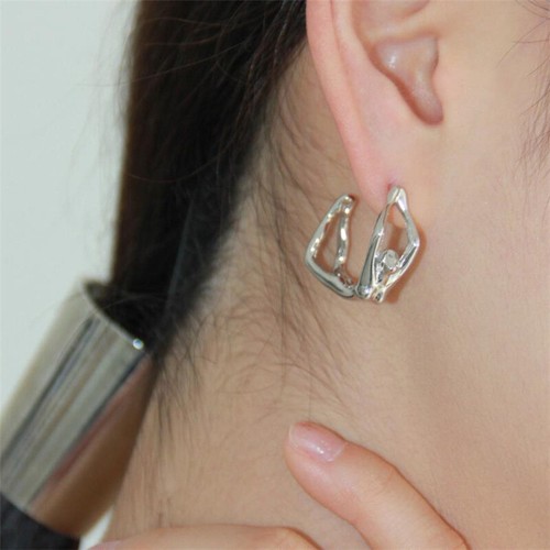 1Pair Exaggerated Three-dimensional Earrings Punk Body Shape Creative ...