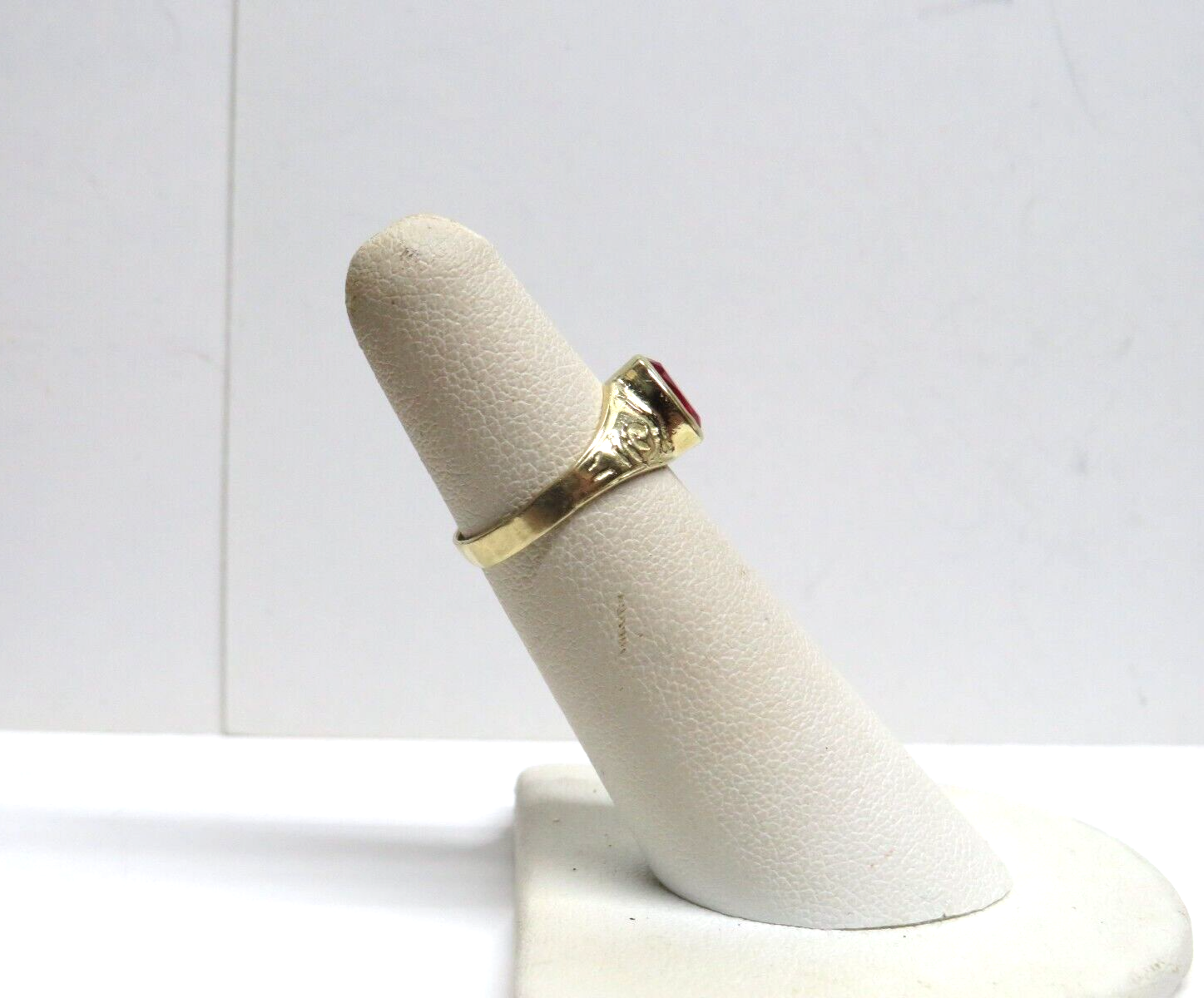 L@@K Vintage 14K Yellow GOLD Signet RING Ruby size 4.25 pinky or ...