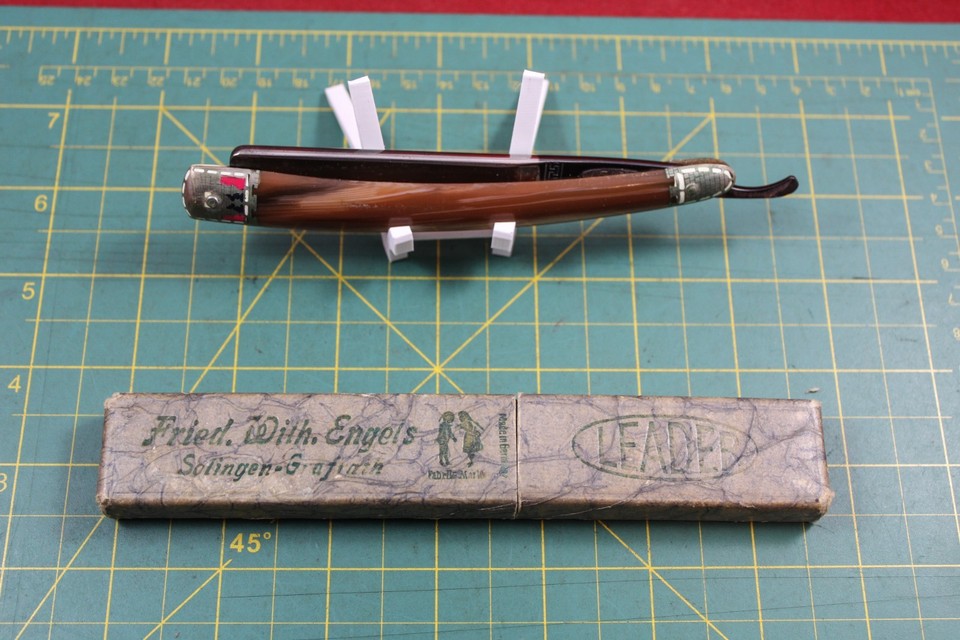 Vintage F.W. Engels Leader Straight Razor Solingen Germany - Celluloid ...