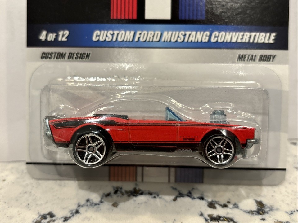 2009 Hot Wheels Mustang Mania Red Custom Ford Mustang BOSS Convertible ...