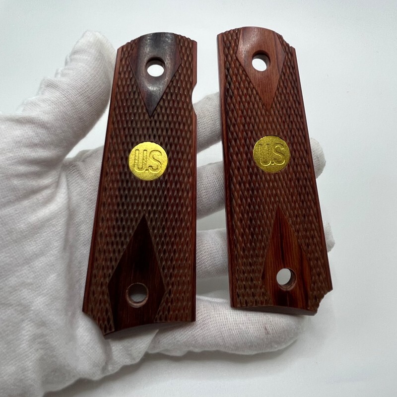 1911 Grips Diamond Wood Full Size W/Screws U.S Gold Medallion ...