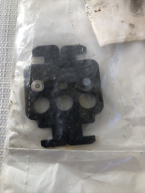 Square D S29370 Removable Padlock Device D6 for sale online | eBay