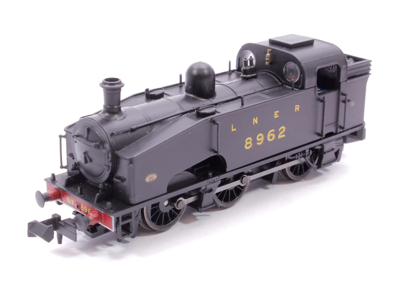Sonic N Gauge Class J50 LNER Black (Unlined) 0-6-0 Tank Locomotive No ...