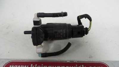 WINDSHIELD WASHER PUMP FRONT Volkswagen Tiguan (5N1/2) 2010 1K6955651 ...