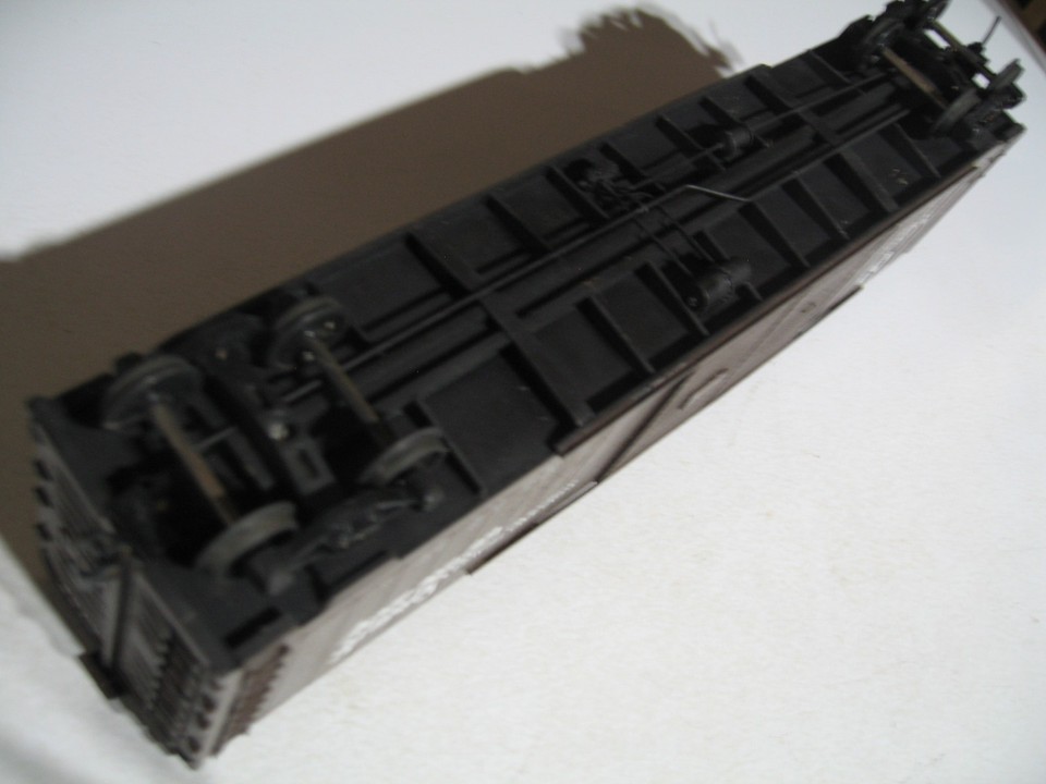 o scale 2 rail Fifty Foot Double Door Automobile Boxcar | eBay