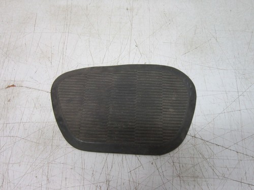 Honda CB160 Left Gas Tank Rubber Knee Pad | eBay