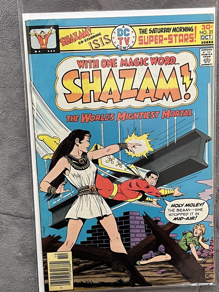 DC Comics Comic Book Shazam! Vol. 4 No. 25 Isis First Appearance 1976 ...