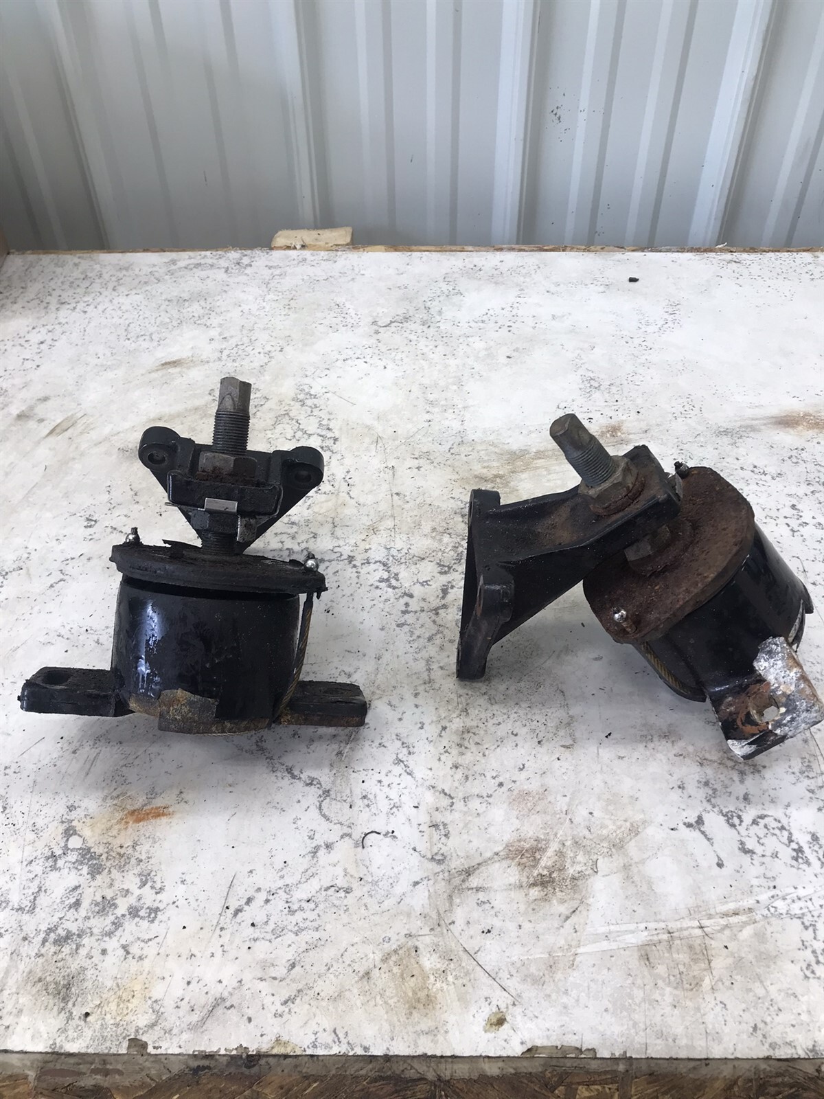 95 Mercury Marine MerCruiser 4.3 L 262 V6 GM Boat Engine motor mounts ...