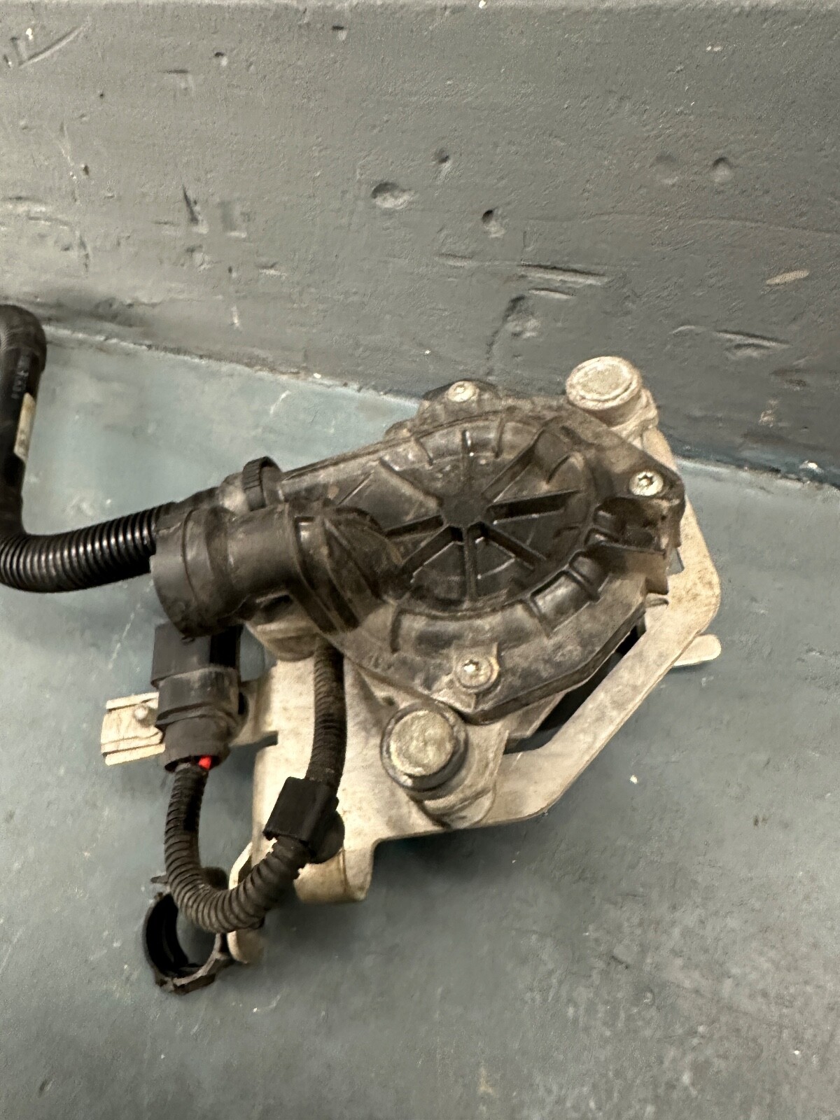Porsche Secondary Air Injection Pump 95860510400 | eBay UK