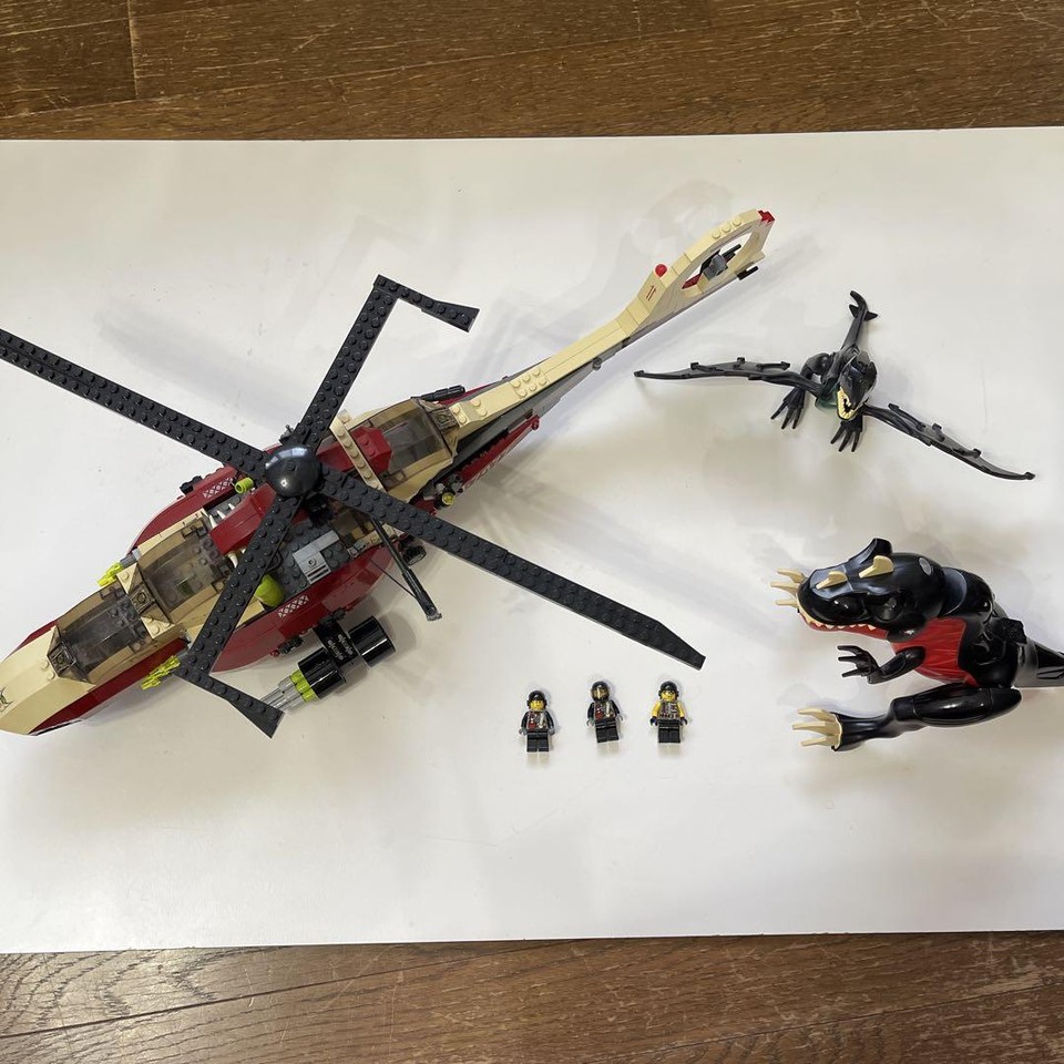 Lego Dino Attack T-1 Typhoon vs. T-Rex 7477 In 2005 Out of print ...