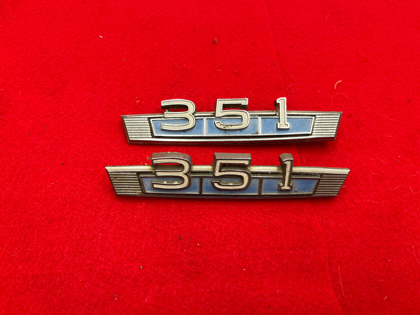 1966- 1977 Ford Bronco 351 Emblem Set Of Two Pair 351 Fits Others | eBay