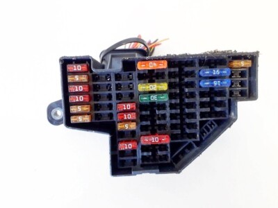 1k2941824 Boîte à fusibles 120704 03487 bkd for Audi A3 2005 FRF804344 ...