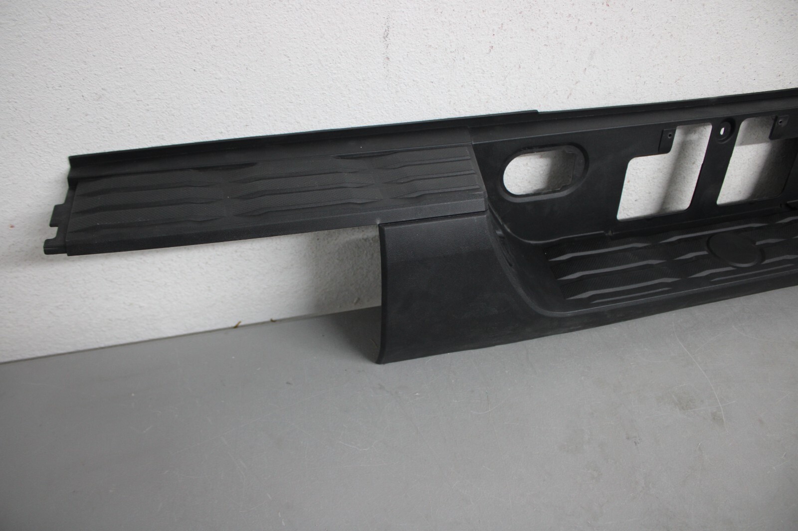 2014 2021 TOYOTA TUNDRA REAR BUMPER STEP PAD | eBay