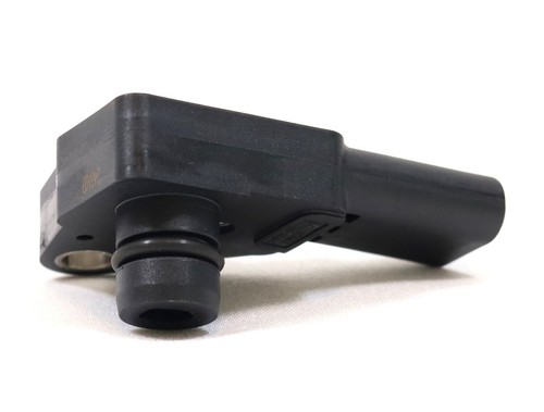 GM Crankcase Pressure Sensor 12740187 for 3.0L Duramax LM2 LZ0 2020 ...