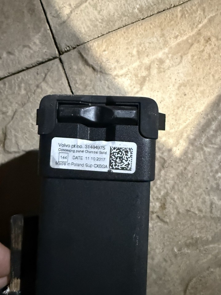 VOLVO V90 PARCEL SHELF BOOT LOAD COVER 31484975 GENUINE MK2 2016 - 2025 ...