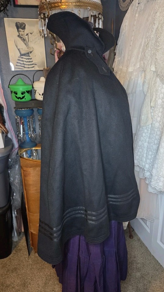 Black Victorian Heavy Wool Cape w/ Satin Stripe Details | eBay