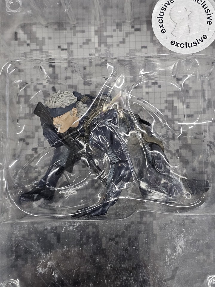 Metal Gear Solid Ultra Detail Figure Collection 2 Old Snake “Ready ...