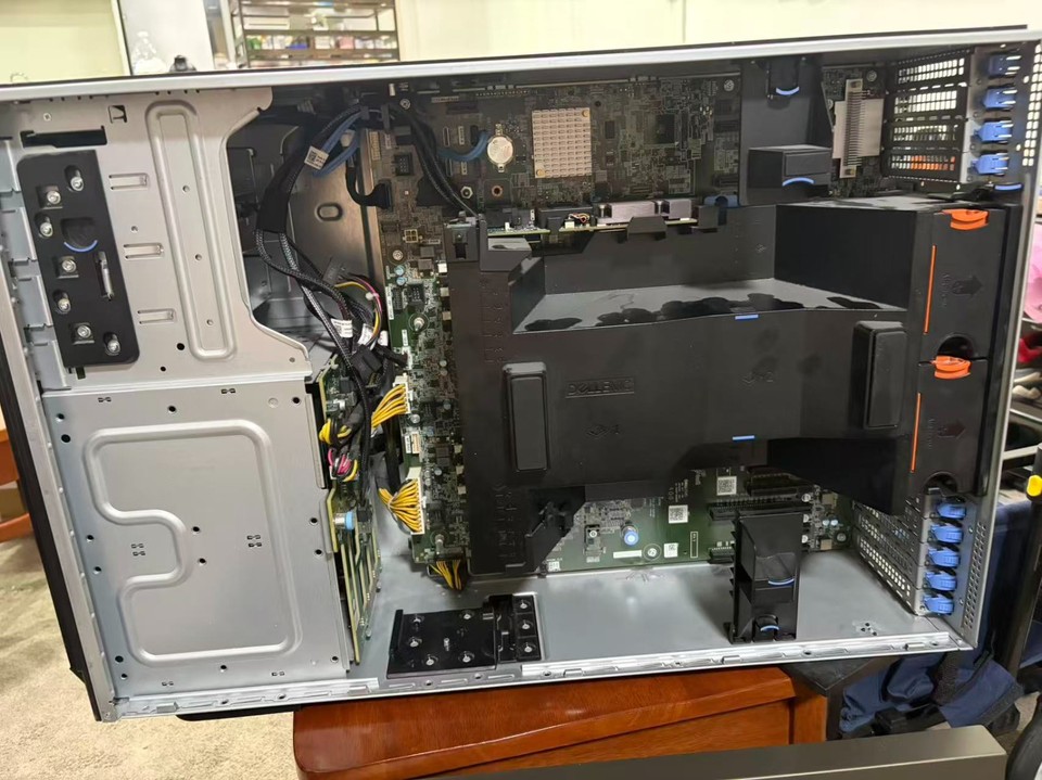 Dell PowerEdge T640 2* Xeon Platinum CPU 52 Cores 128G RAM 1TB SSD ...