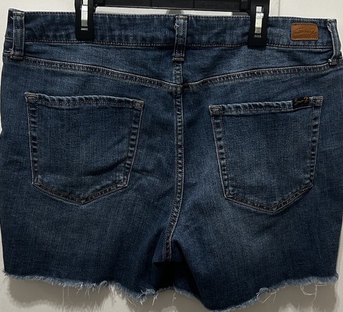 Seven7 Shorts Women's Size 14 Weekend Short Mid Rise Medium Wash Denim ...