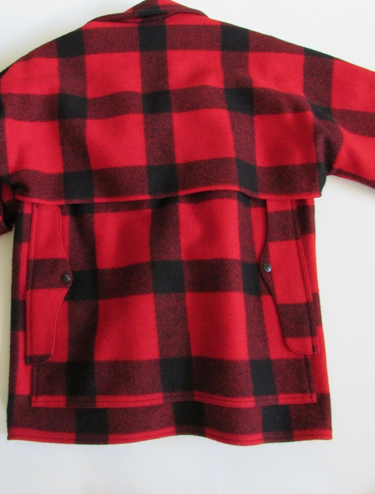 FILSON Seattle Mackinaw Wool Cape Coat Red & Black Bu… - Gem